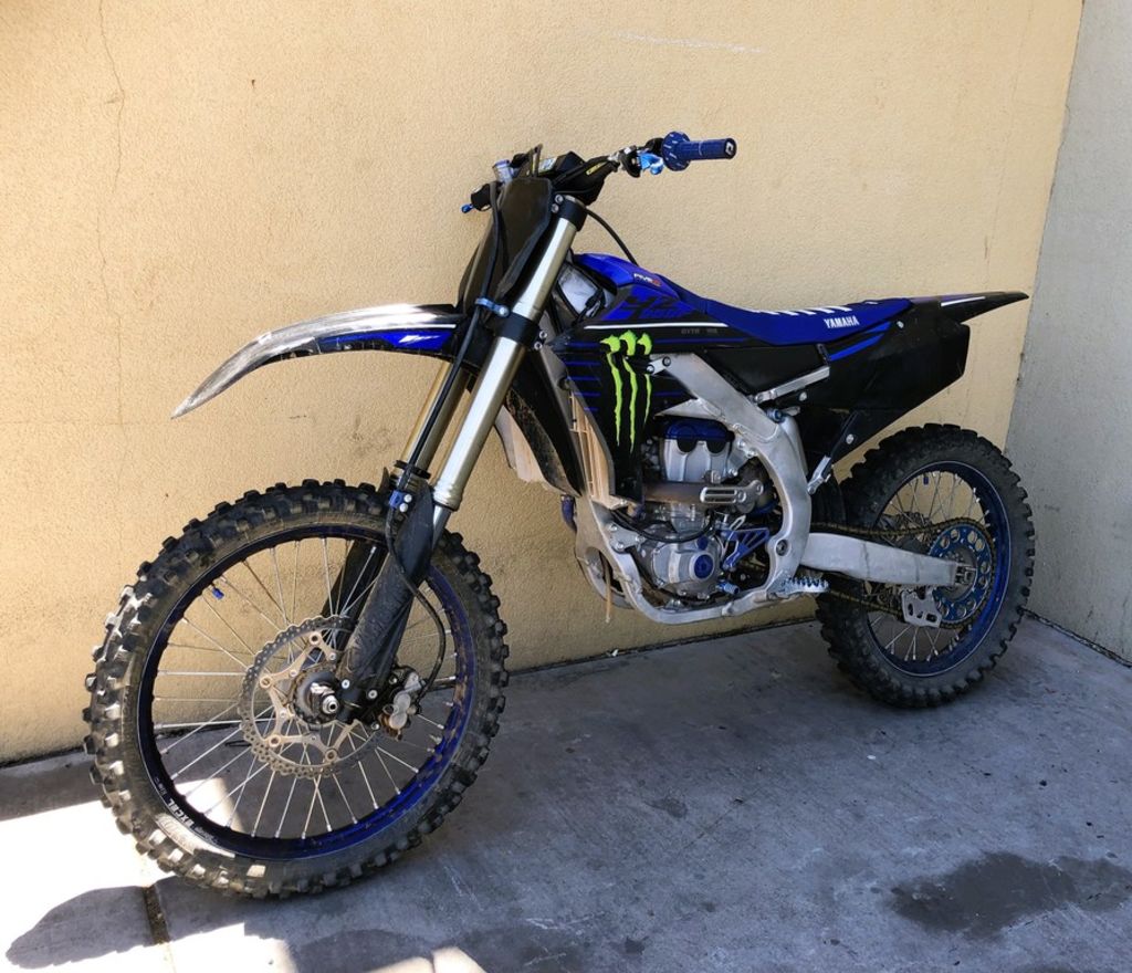 Explore YAMAHA YZ250F MONSTER ENERGY YAMAHA RACING EDITION | Detailed ...