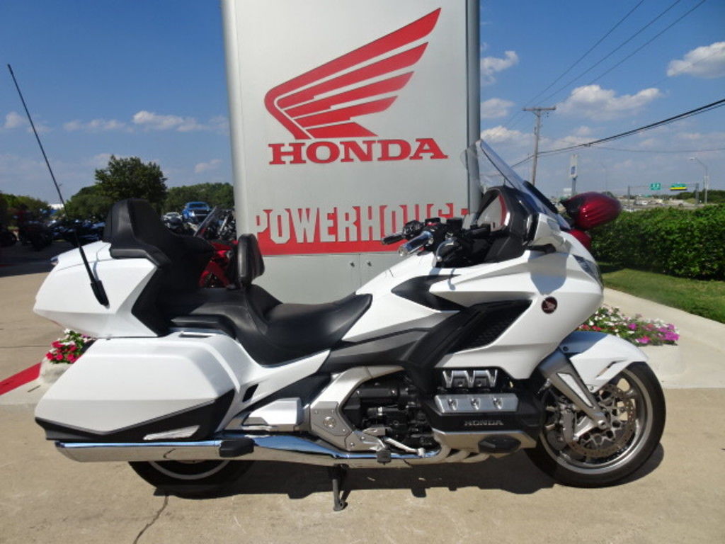 2018 HONDA GOLD WING TOUR PEARL WHITE For Sale In (Grapevine), (TX ...