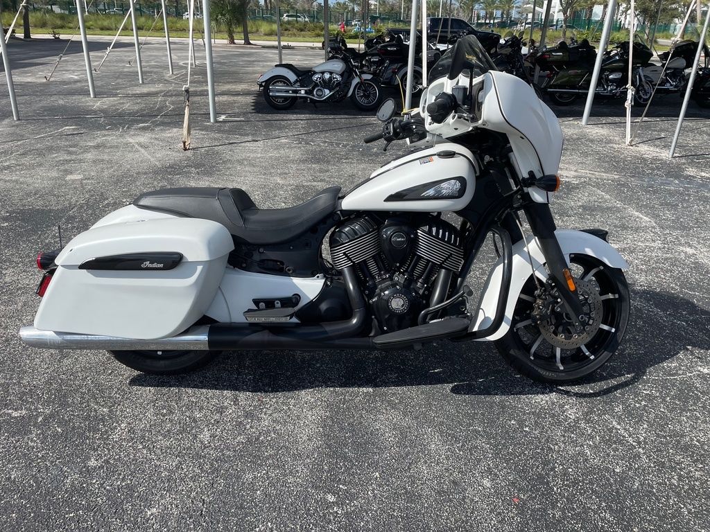 2019 INDIAN MOTORCYCLE CHIEFTAIN DARK HORSE WHITE SMOKE For Sale In ...