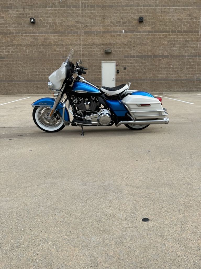 2021 HARLEY-DAVIDSON FLH - ELECTRA GLIDE REVIVAL™ For Sale In (Hurst ...